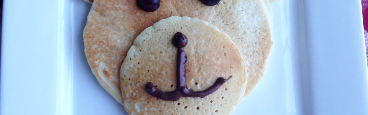 Teddy Bear Pancakes | The Gingham Apron