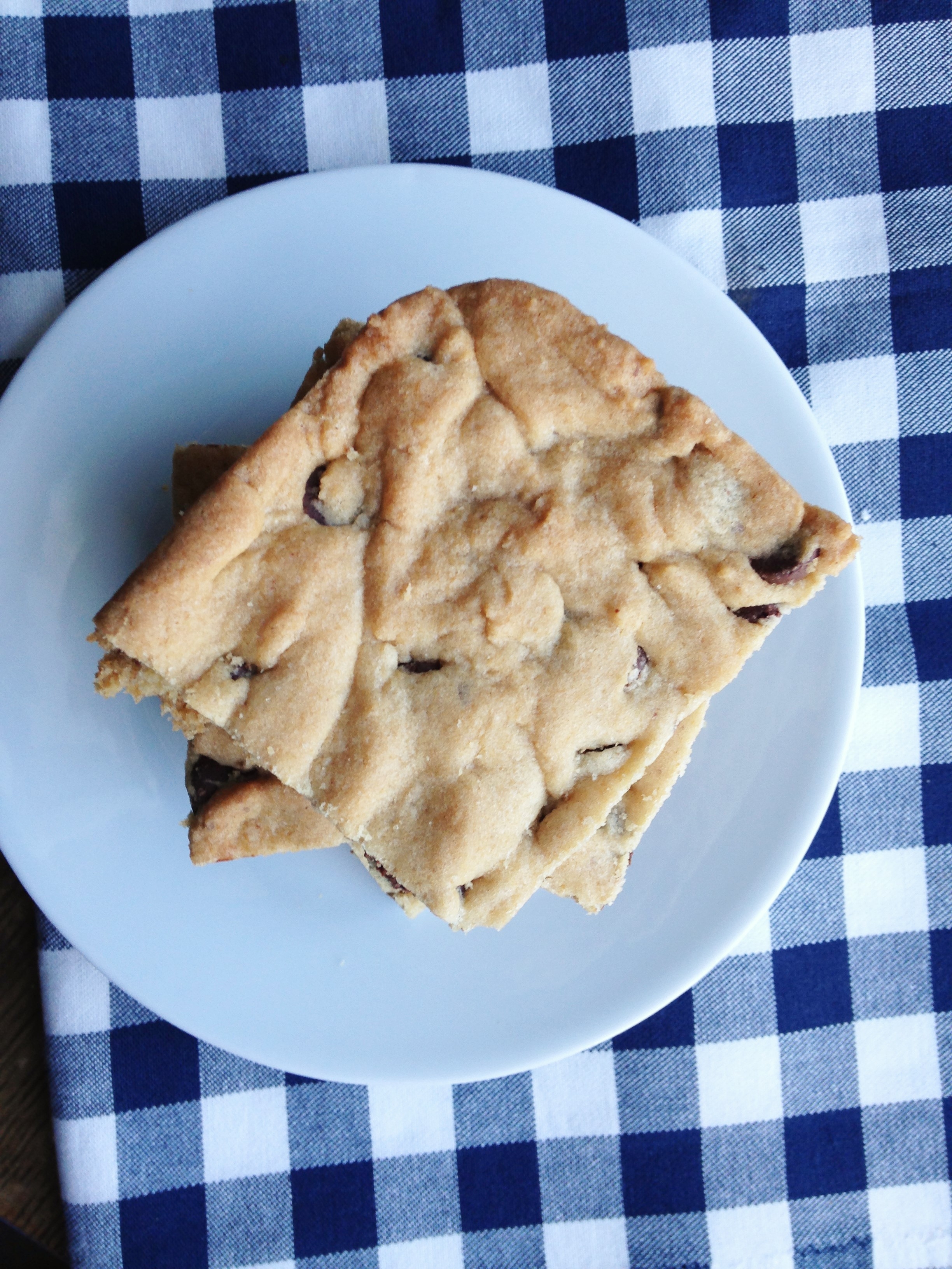"Having Company" Chocolate Chip Bars | The Gingham Apron