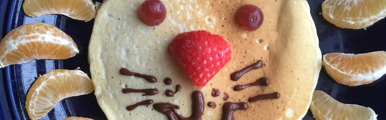 Lion Pancakes for Kids | The Gingham Apron