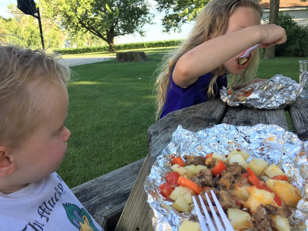 Easy Girl Scout Dinner | The Gingham Apron