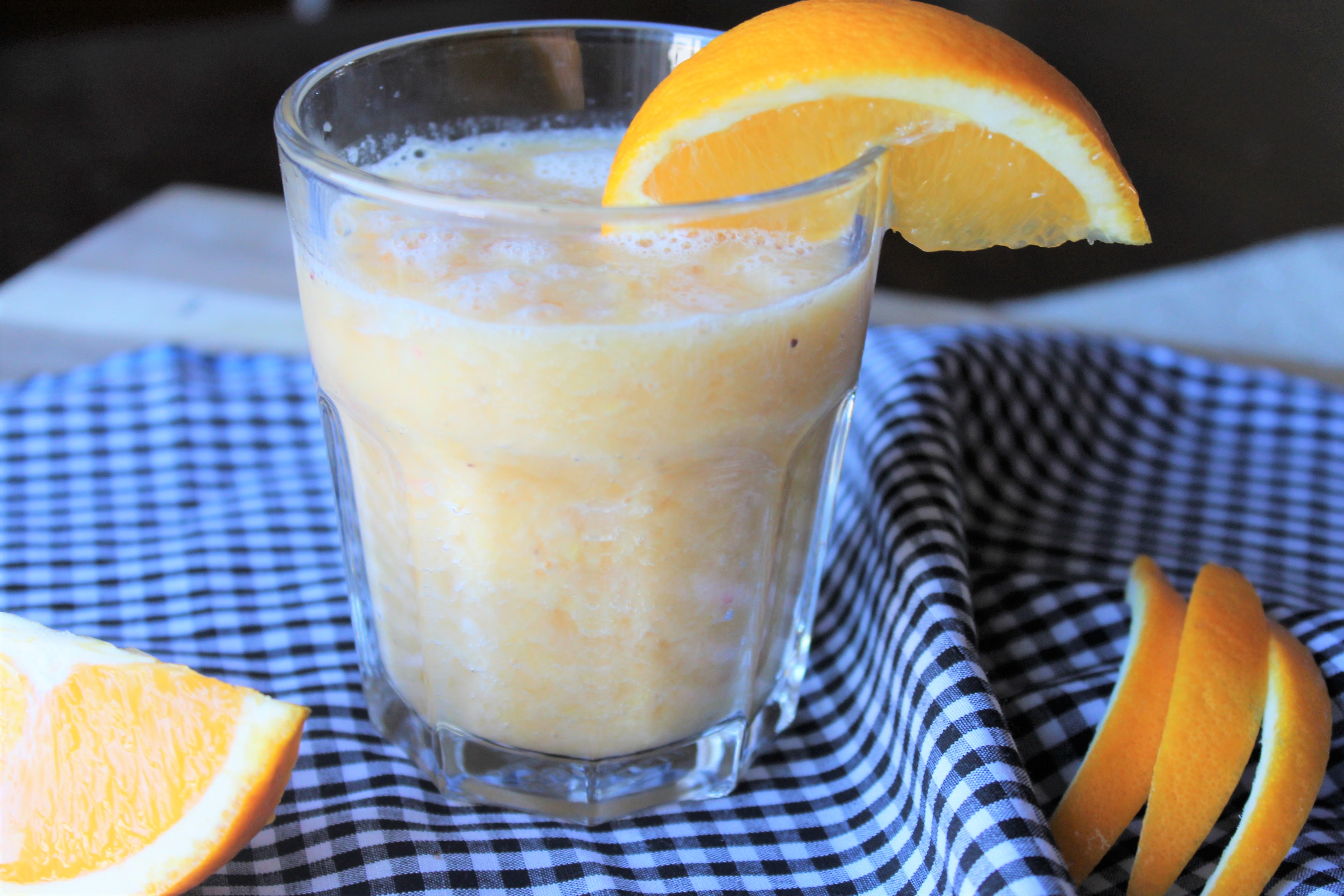 Orange Sunrise Smoothie | The Gingham Apron