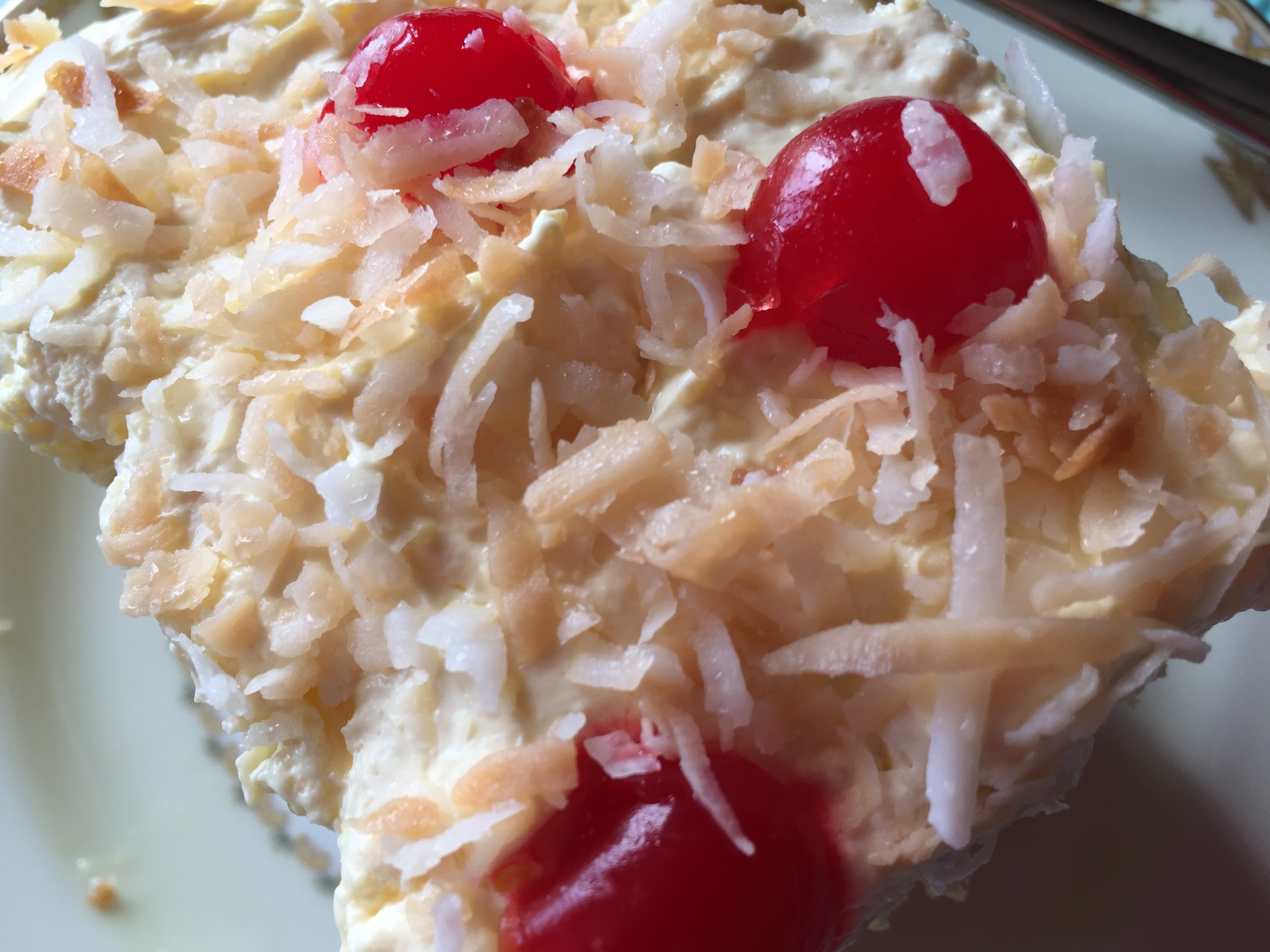 Layered Hawaiian Cake | The Gingham Apron