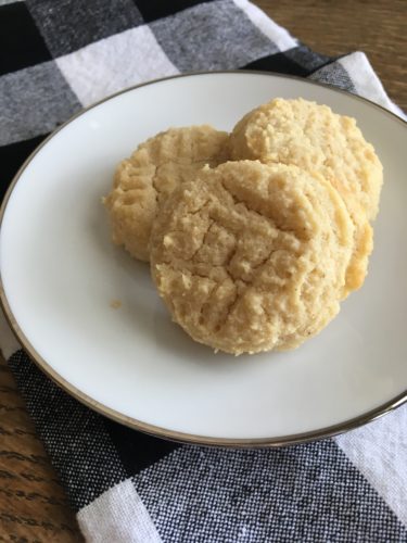 Quick and Easy Sugar-Free Shortbread Cookies | The Gingham Apron