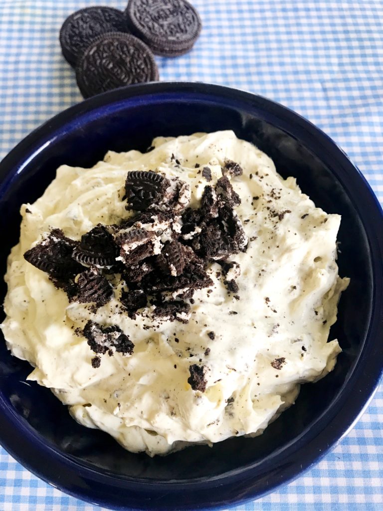 Oreo Fluff Dessert | The Gingham Apron