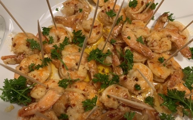 Roasted Garlic Shrimp Appetizer | The Gingham Apron