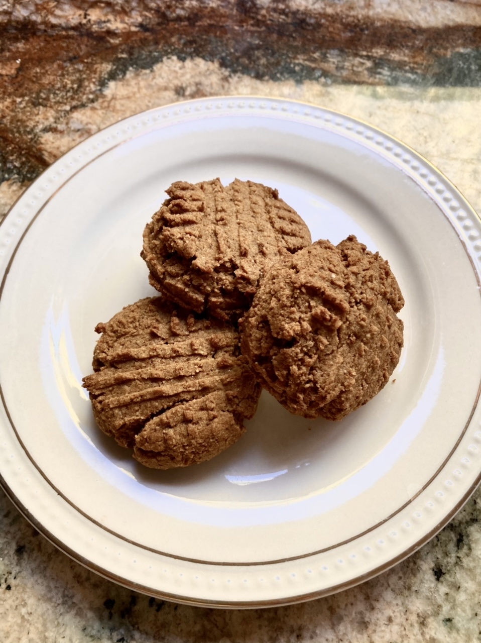 Sugar Free Ginger Cookies | The Gingham Apron